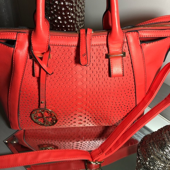 Isabelle | Bags | Isabelle Purse | Poshmark
